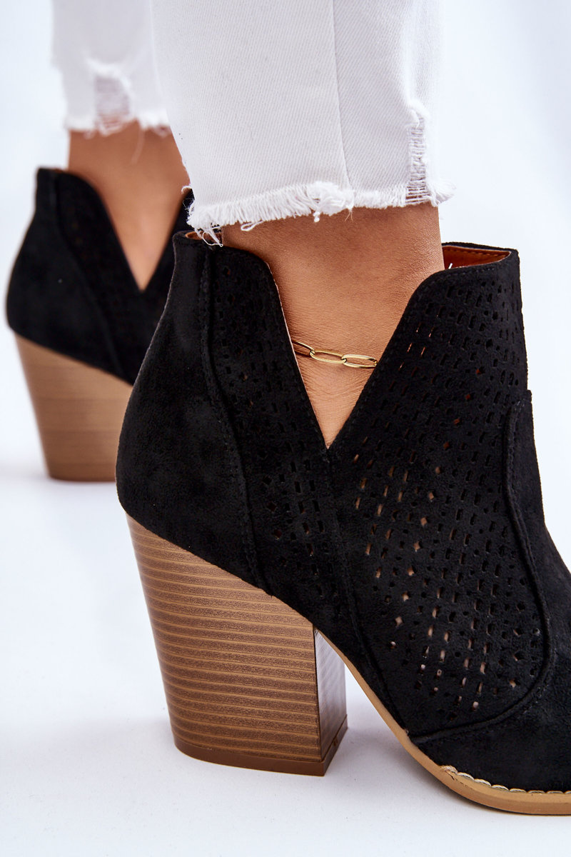 Botki Damskie Na Słupku Zamszowe Ażurowe Czarne Shades
