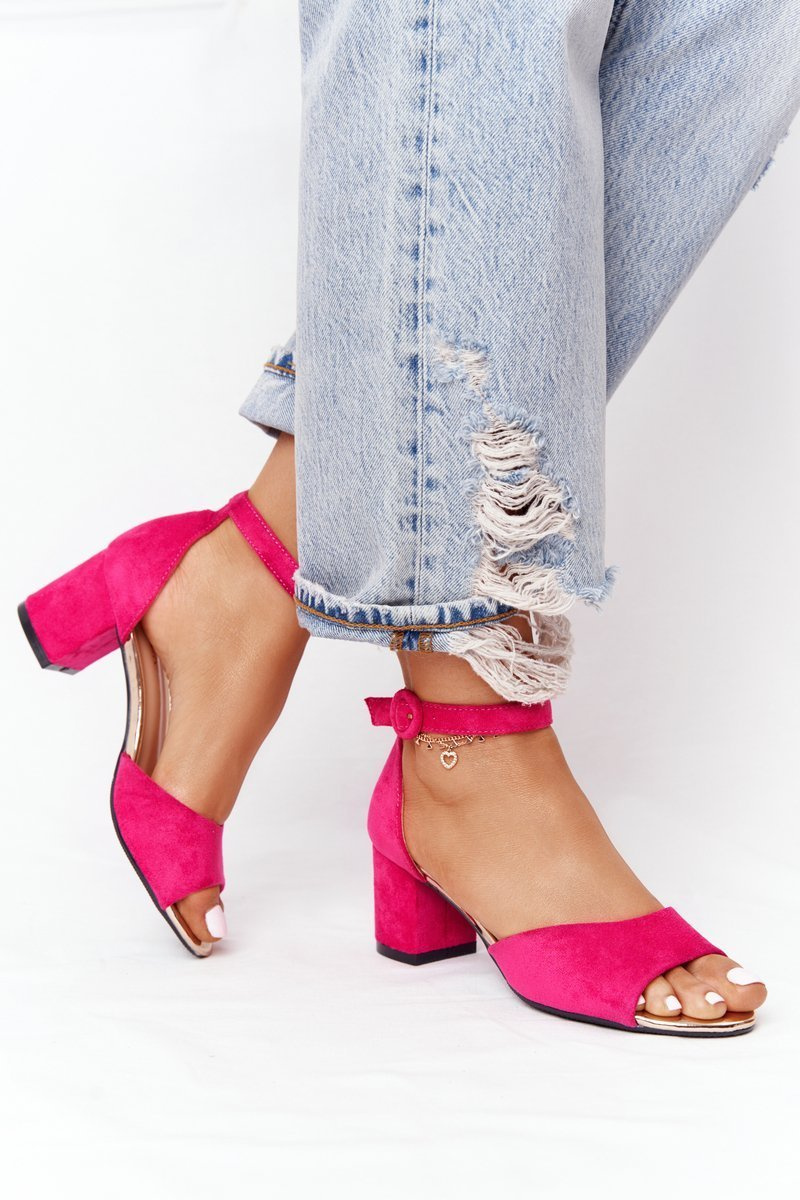 Zamszowe Sandały Na Obcasie Vinceza 23-20100 Fuksja - Damskie Sandały Damskie - Butosklep.pl
